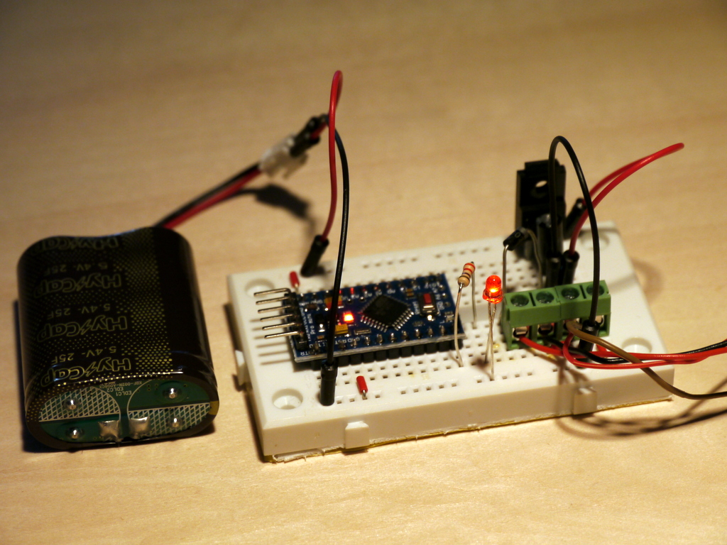 Arduinoでパーツやセンサーを使ってみよう~ソーラーパネルでarduinoを動かしてみる(後編) Device Plus デバプラ