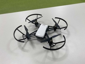 初心者でもできる！Pythonを使ったドローンの自動操縦 第3回：Pythonでプログラミングして自動操縦を楽しむ | Device Plus ...