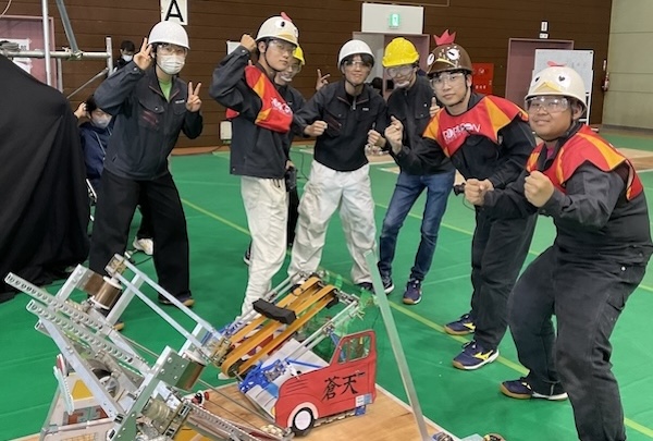 「あの時のピットvol.13」高専ロボコン2024ローム賞受賞校編！鹿児島高専に聞いた！高専ロボコンを振り返って | Device Plus - デバプラ